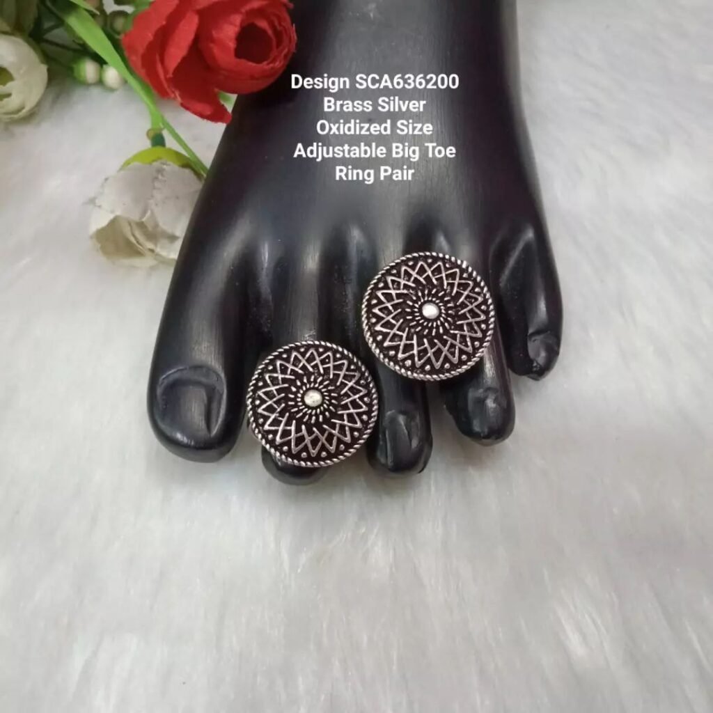 Brass Silver Oxidized Big Toe Ring (SCA636200) Shivay Oxidized Toe Ring ...